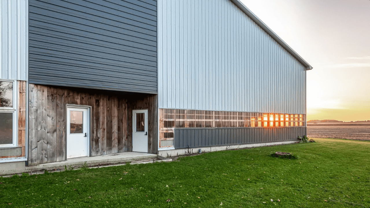 Buildings Old, New, and Familiar That Celebrate the Sun | VELD architect